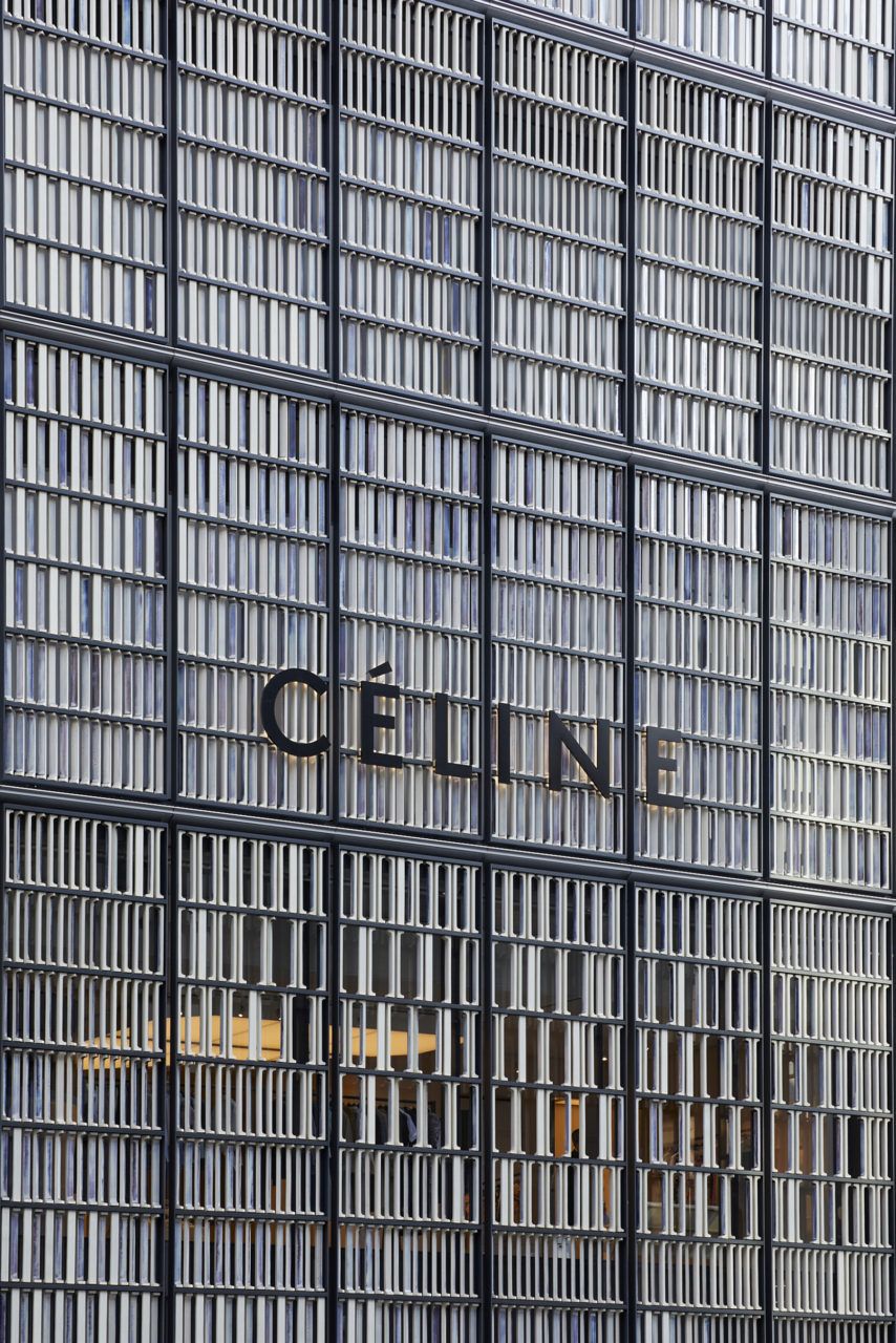 Celine 御用设计师，用质朴的材料做奢华的设计