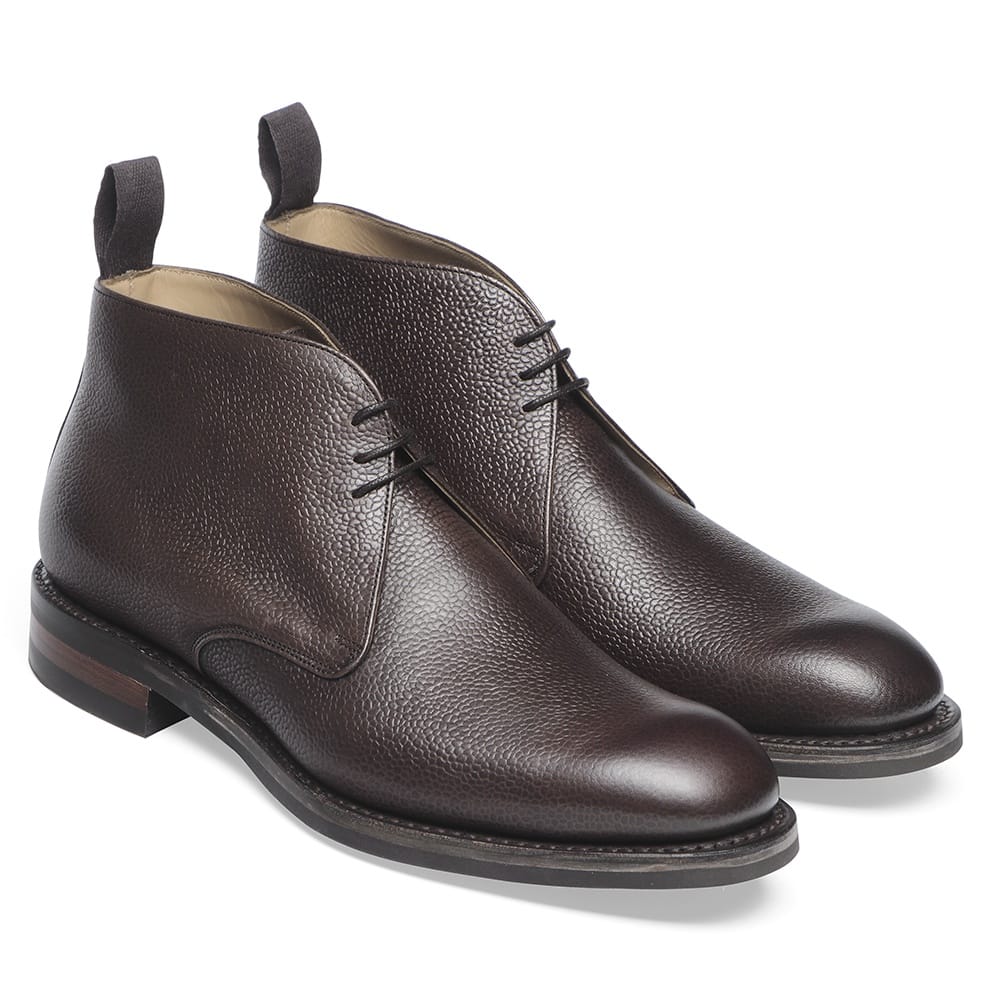 应用固特异贴边工艺，Cheaney 打造经典英式 Chukka Boot